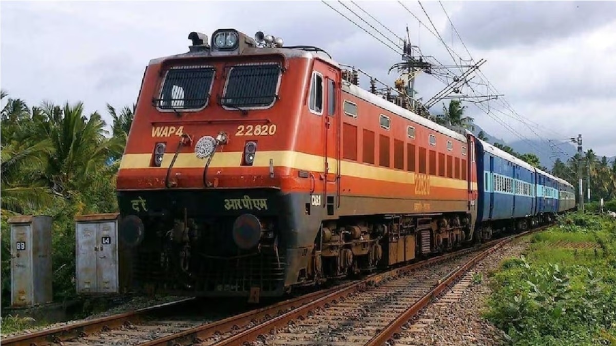 Northern Railway offers a 3 percent discount on unreserved tickets via ...