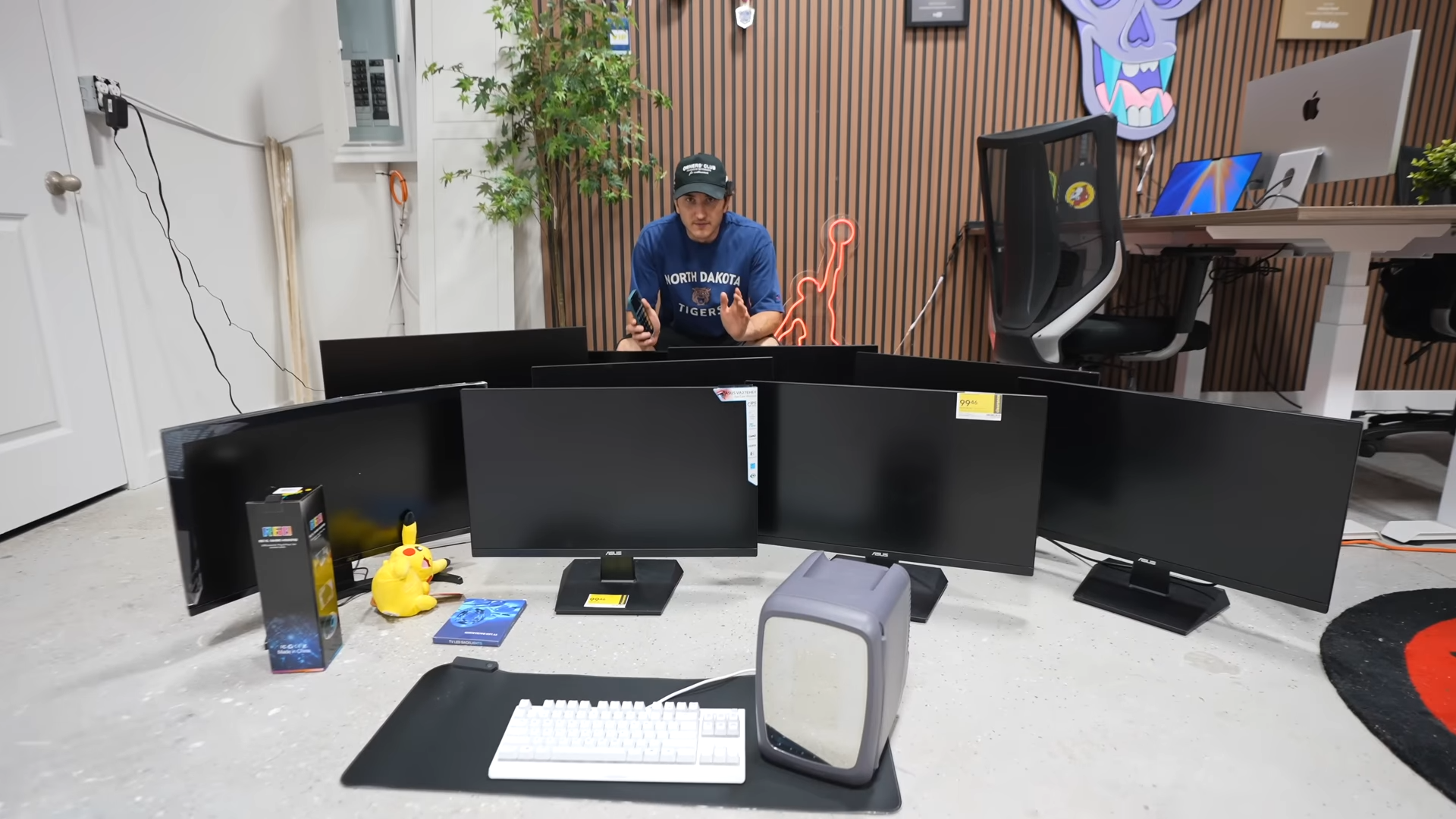 How The World S Cheapest Amazon Returns Pallet Compares To The Most