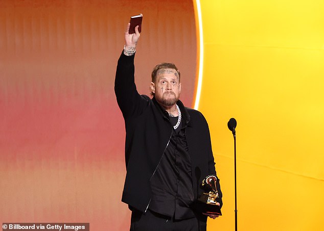 Jelly Roll slammed for 'religious psychosis' by angry liberals for ...