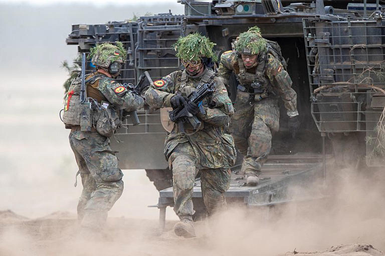 Germany stations army brigade in Lithuania amid Russian threat