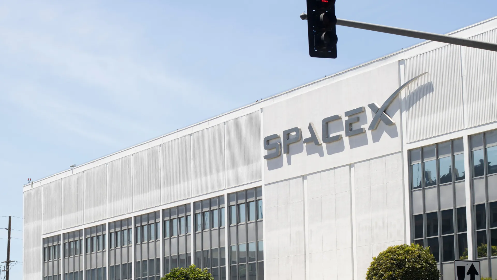 SpaceX quer colocar um milhão de data centers no espaço