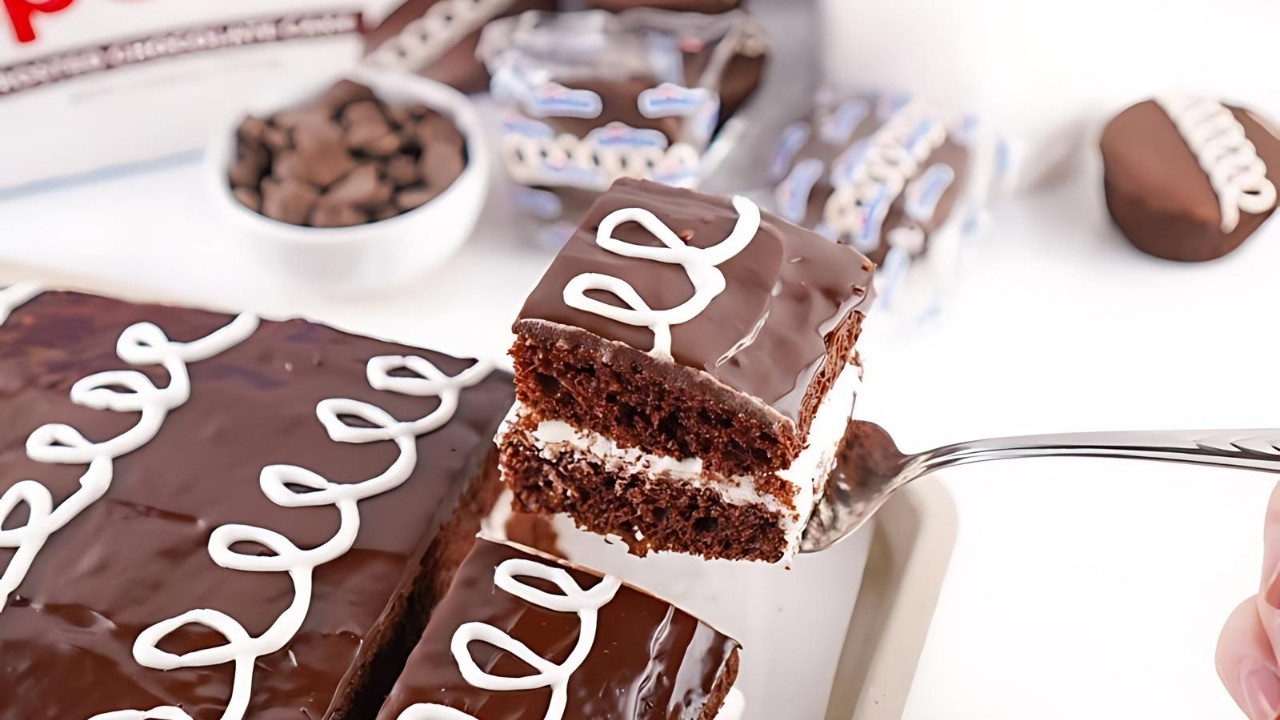 23 sheet cake recipes for easy big-batch desserts