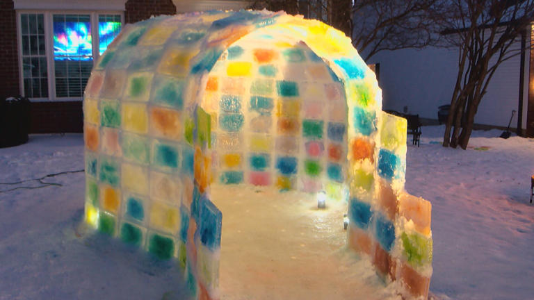 Jefferson County family’s colorful igloo draws crowds of visitors