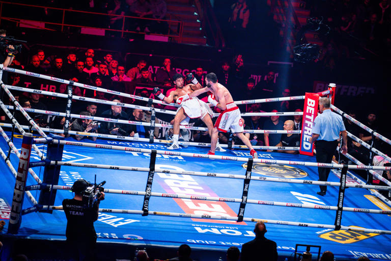 Kelly’s very real title win sets up one of Britain’s biggest fights