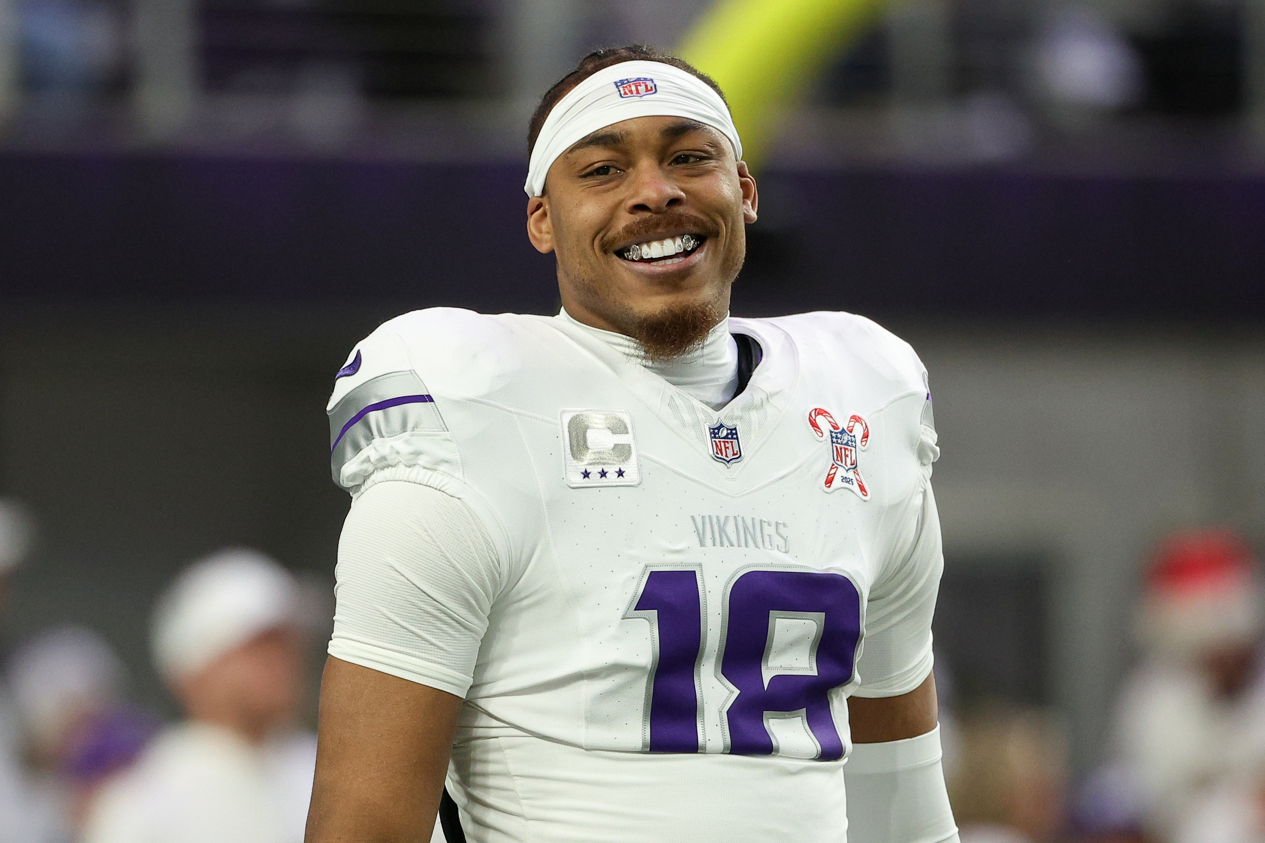 Vikings' Justin Jefferson seems to shade JJ McCarthy with Sam Darnold ...