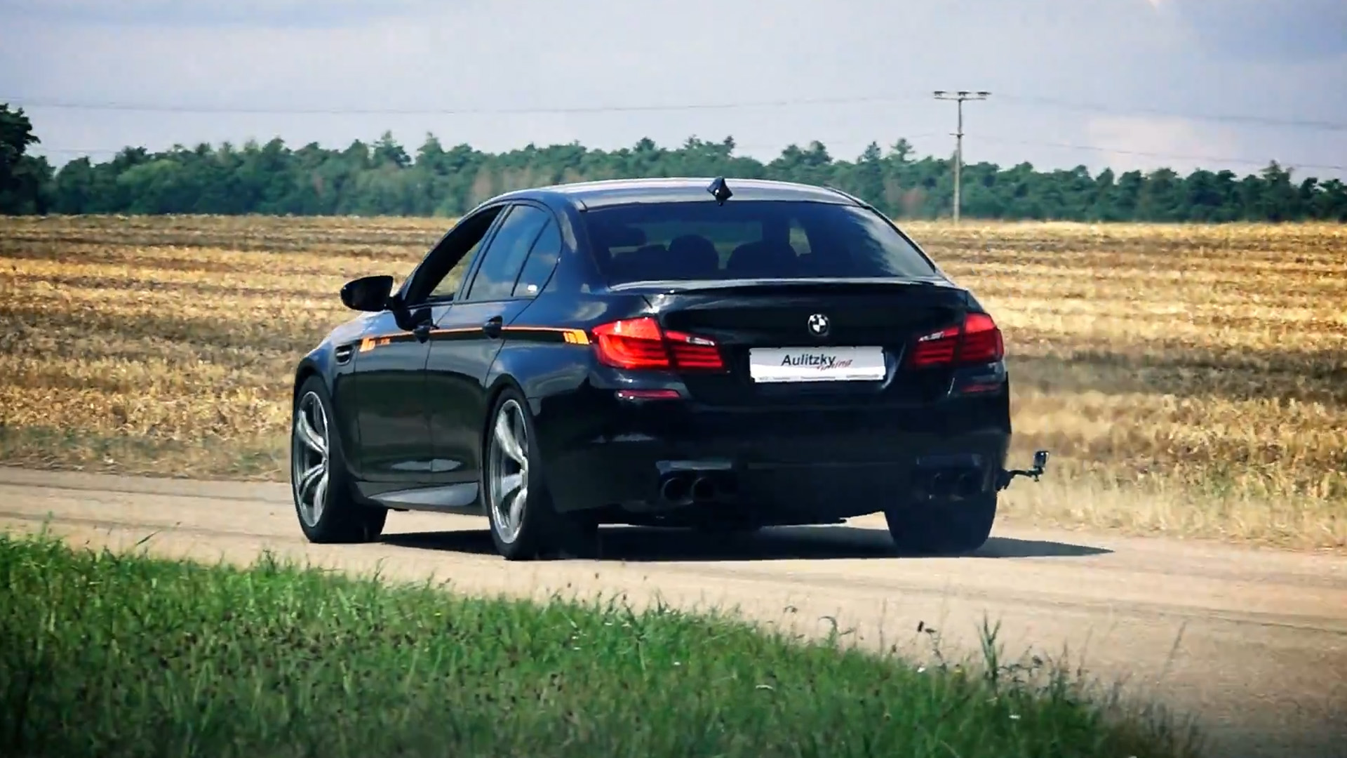 Onboard Experience Of Tuned BMW's Impressive Speed Run