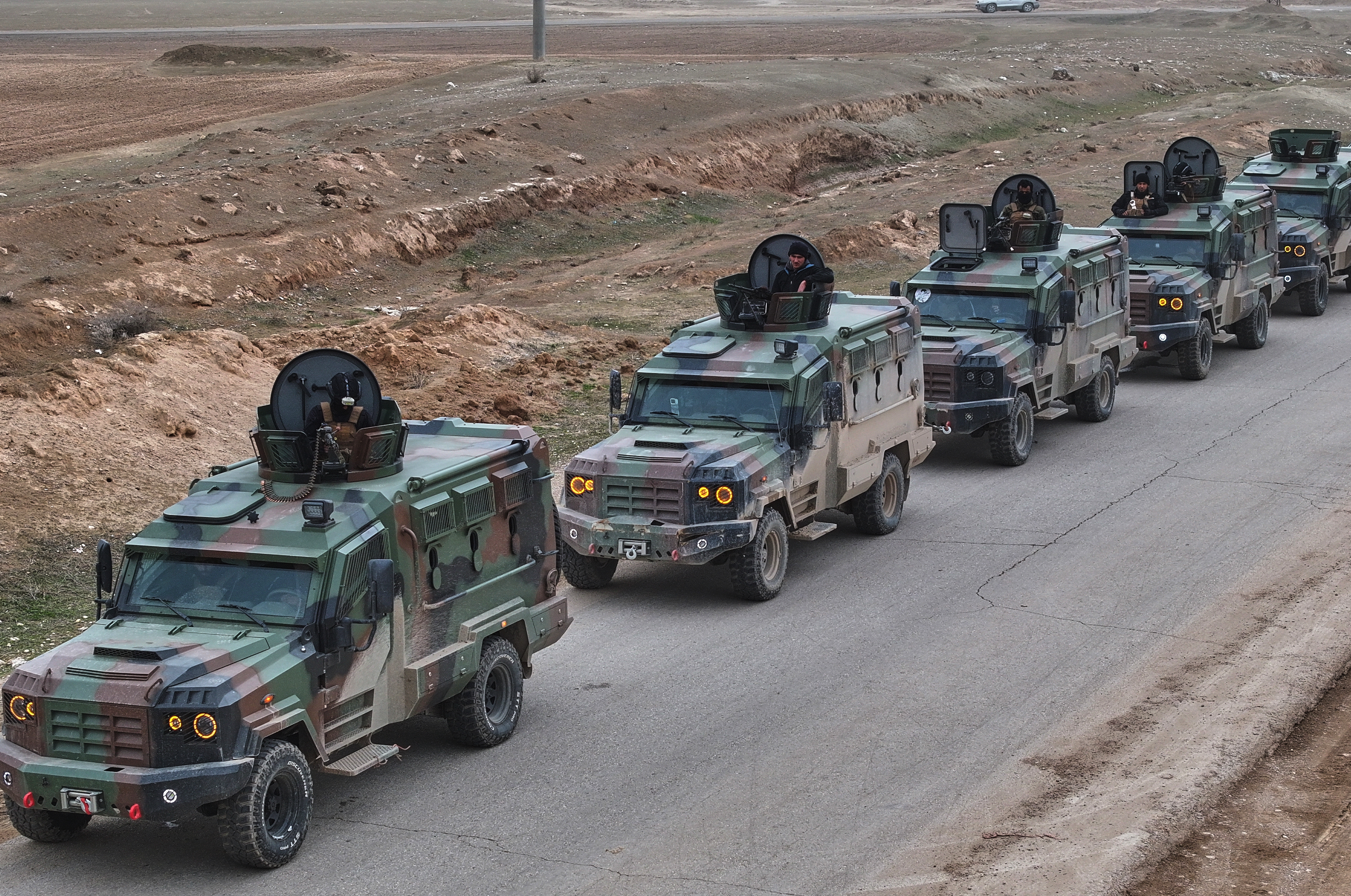 Fuerzas sirias ingresan a ciudad clave tras acuerdo con las FDS ...