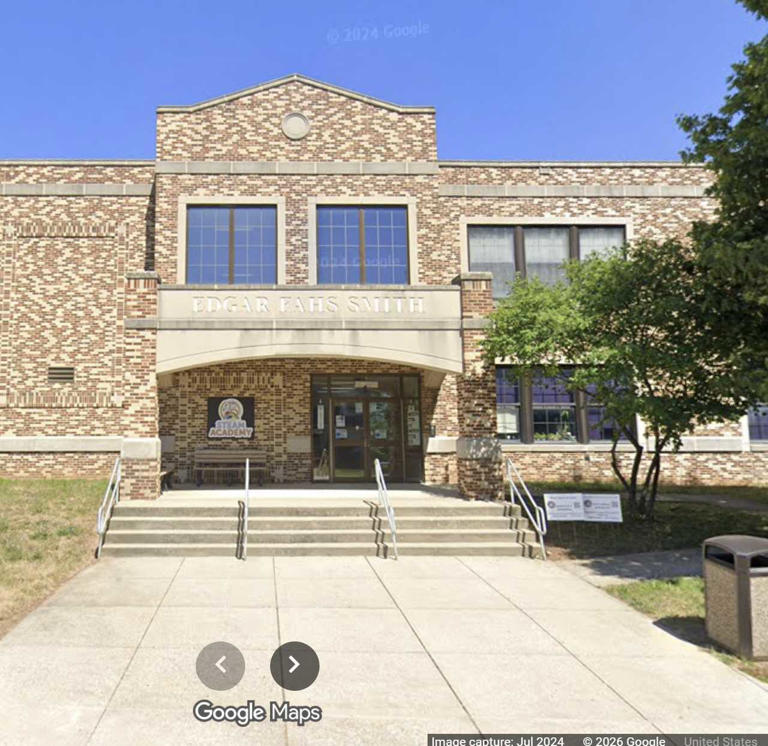 Gun display outside EF Smith School deemed lawful: DA