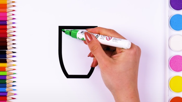 Simple drawings for a fun coloring activity