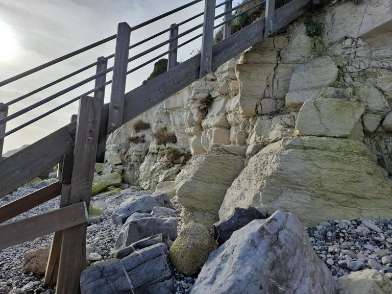 Eastbourne beach steps closed after crack appears in cliffside