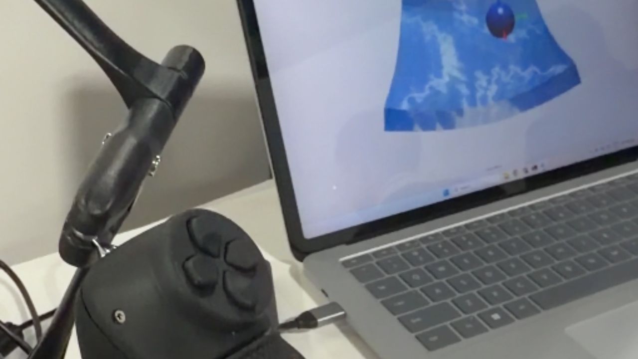 Haptic 3D mouse demo at CES shows future of touch technology