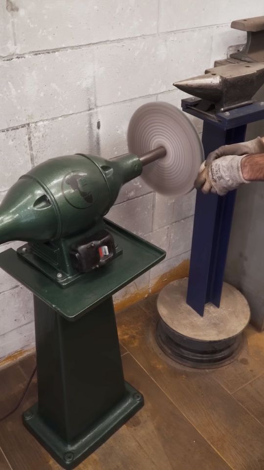 Quick fix for my wobbly bench grinder