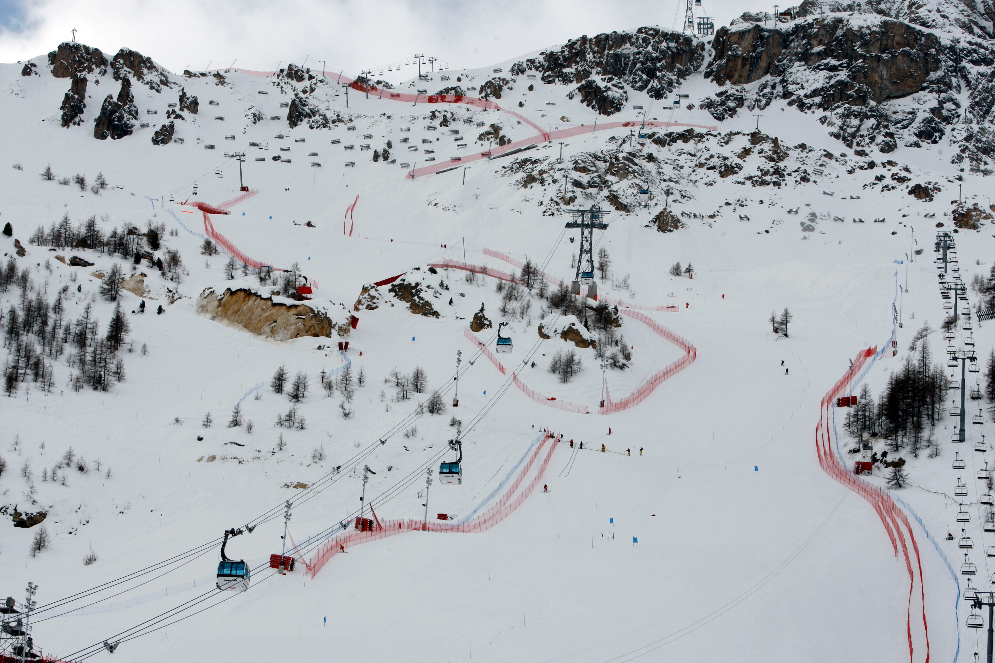 Val d’Isère takes big step toward hosting 2030 Winter Olympics skiing ...