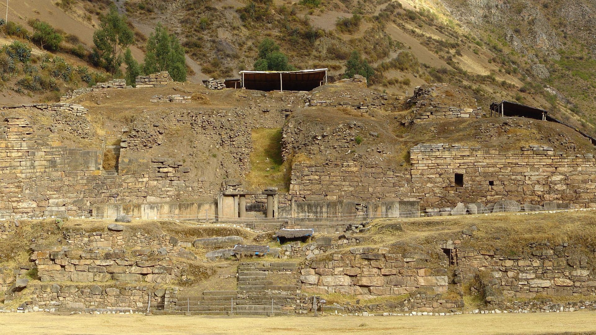 We found an ancient labyrinth in Peru that confirms an ancient rumor ...