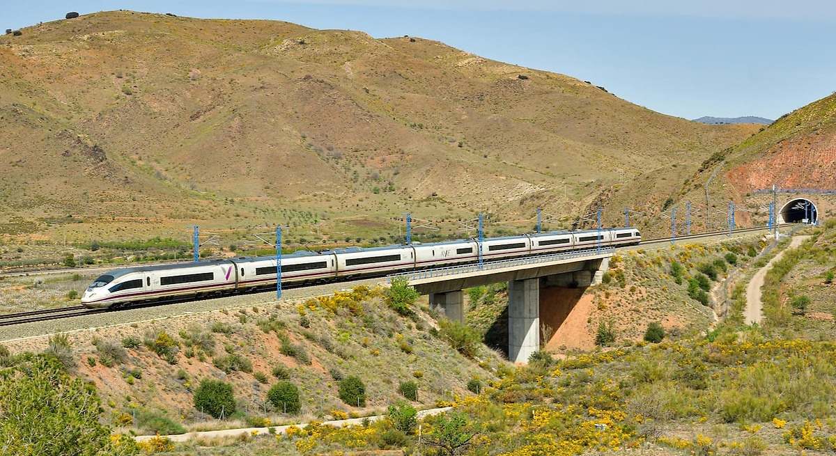 Renfe, Iryo y Ouigo cancelan sus últimos trenes del día entre Madrid y ...