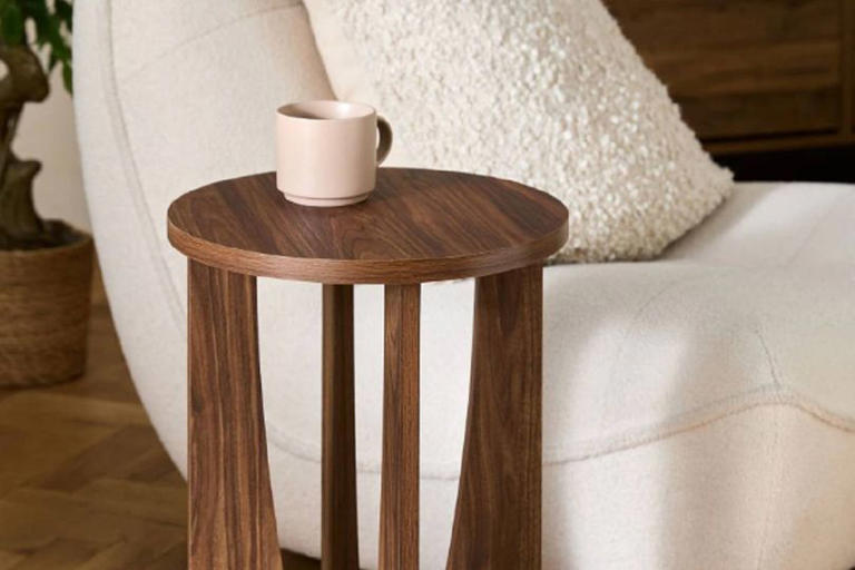 B&M 'luxury on a budget' £25 walnut coffee table 'just like' £80 Next ...