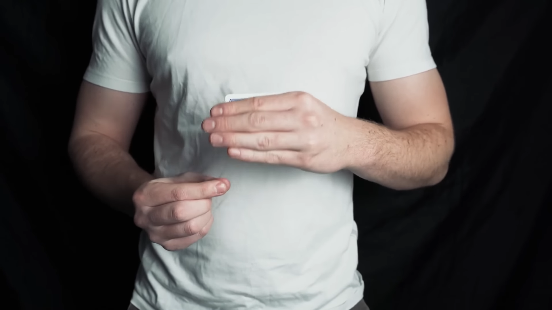 These visual card tricks will blow everyone's mind