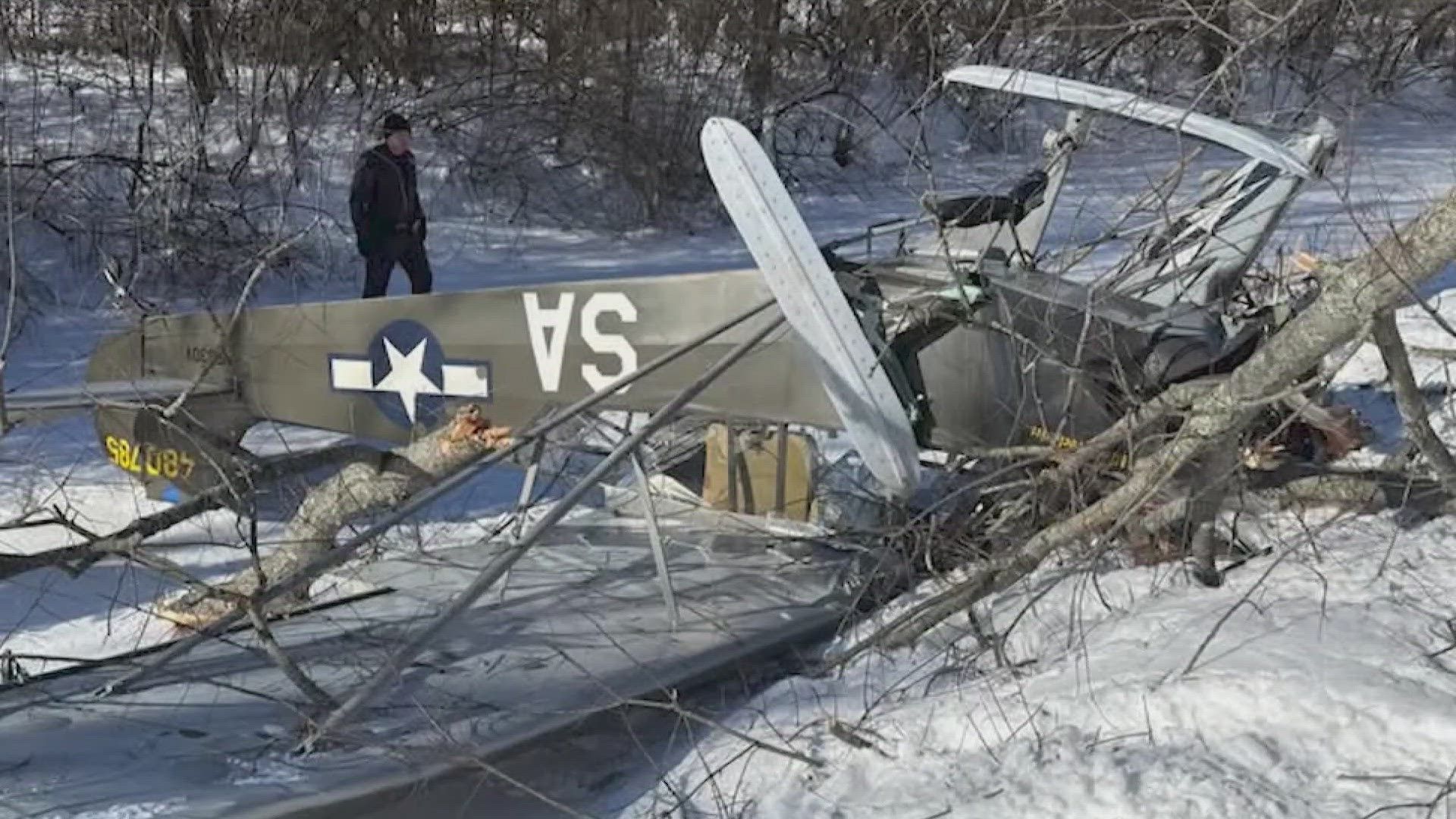 2 hurt after small plane crashes in wooded area near Ranfield Road in ...