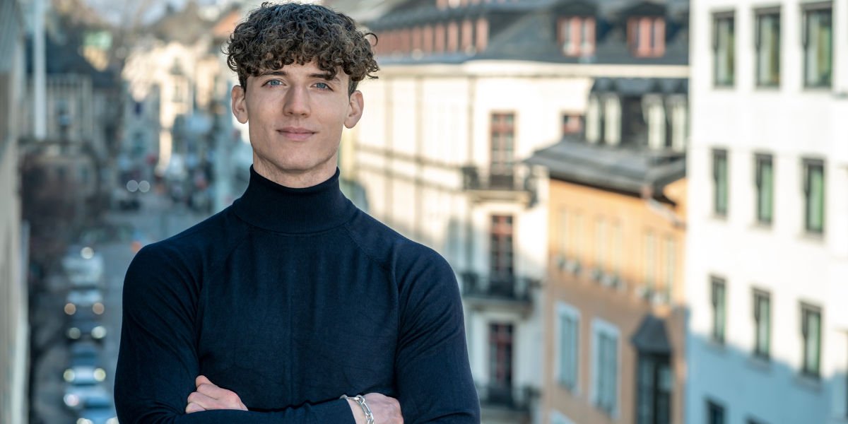 ”Huvudet i sanden” – hård kritik när ränteavdraget skenar
