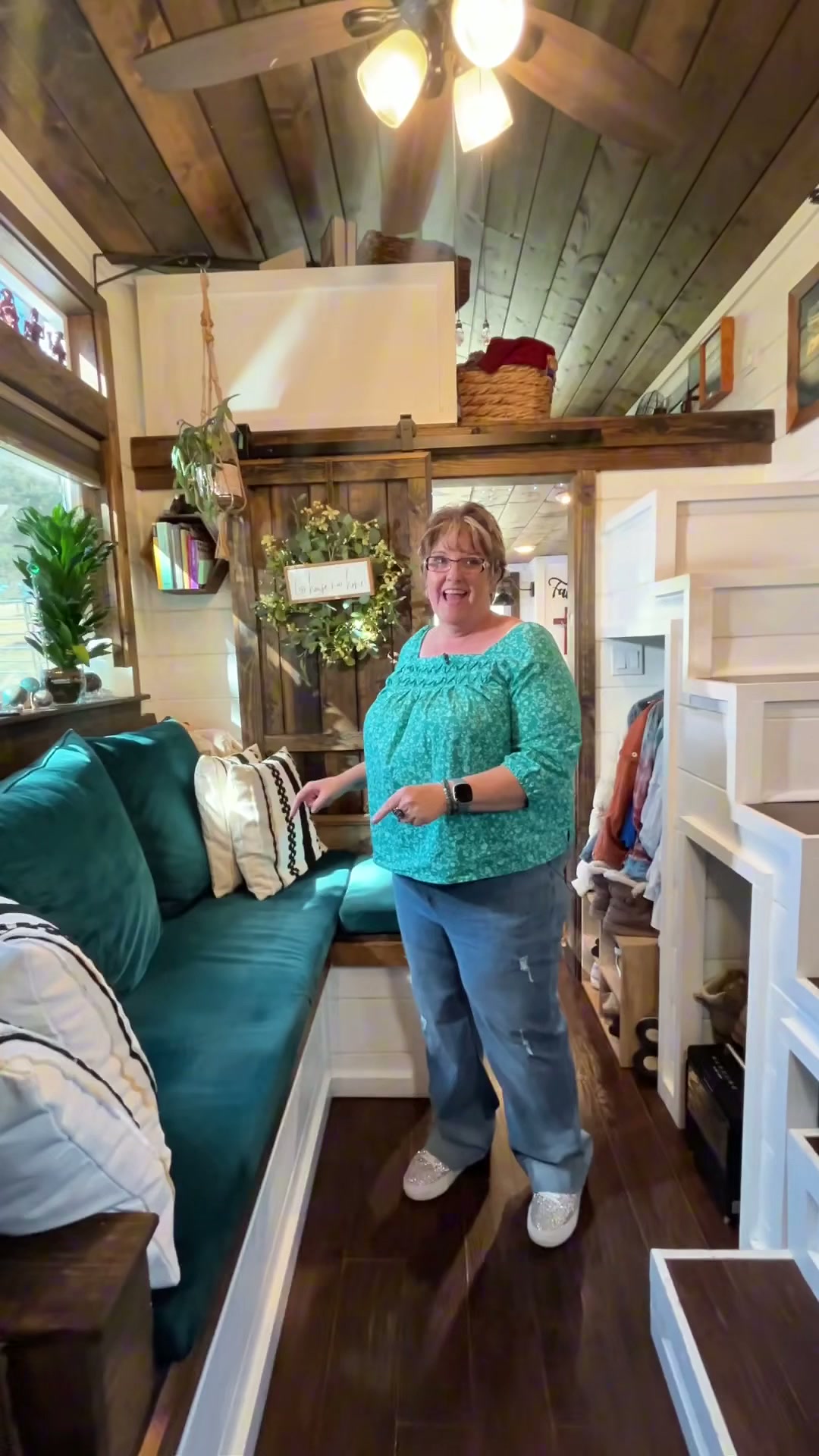 Today we had a great time filming Janis & her lovely 28' tiny house on ...