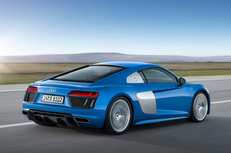 10 automatic-only sports cars that are still fun to drive