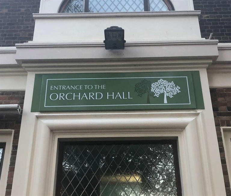 The Appleyard Social Club and Bar in Sittingbourne up for sale after ...