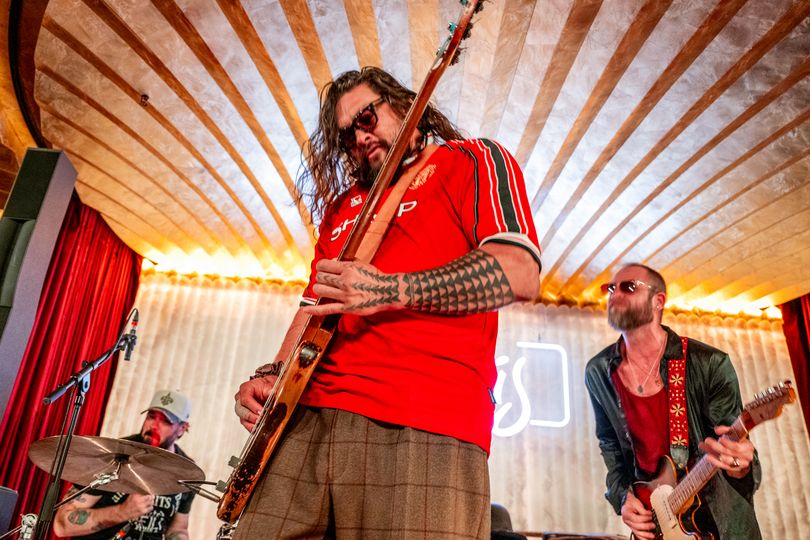I saw Hollywood actor Jason Momoa perform at a Manchester bar and it ...