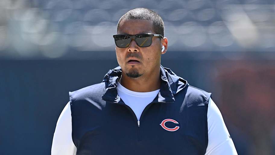 Matt Miller's latest 2026 mock draft answers Bears' prayers on defense