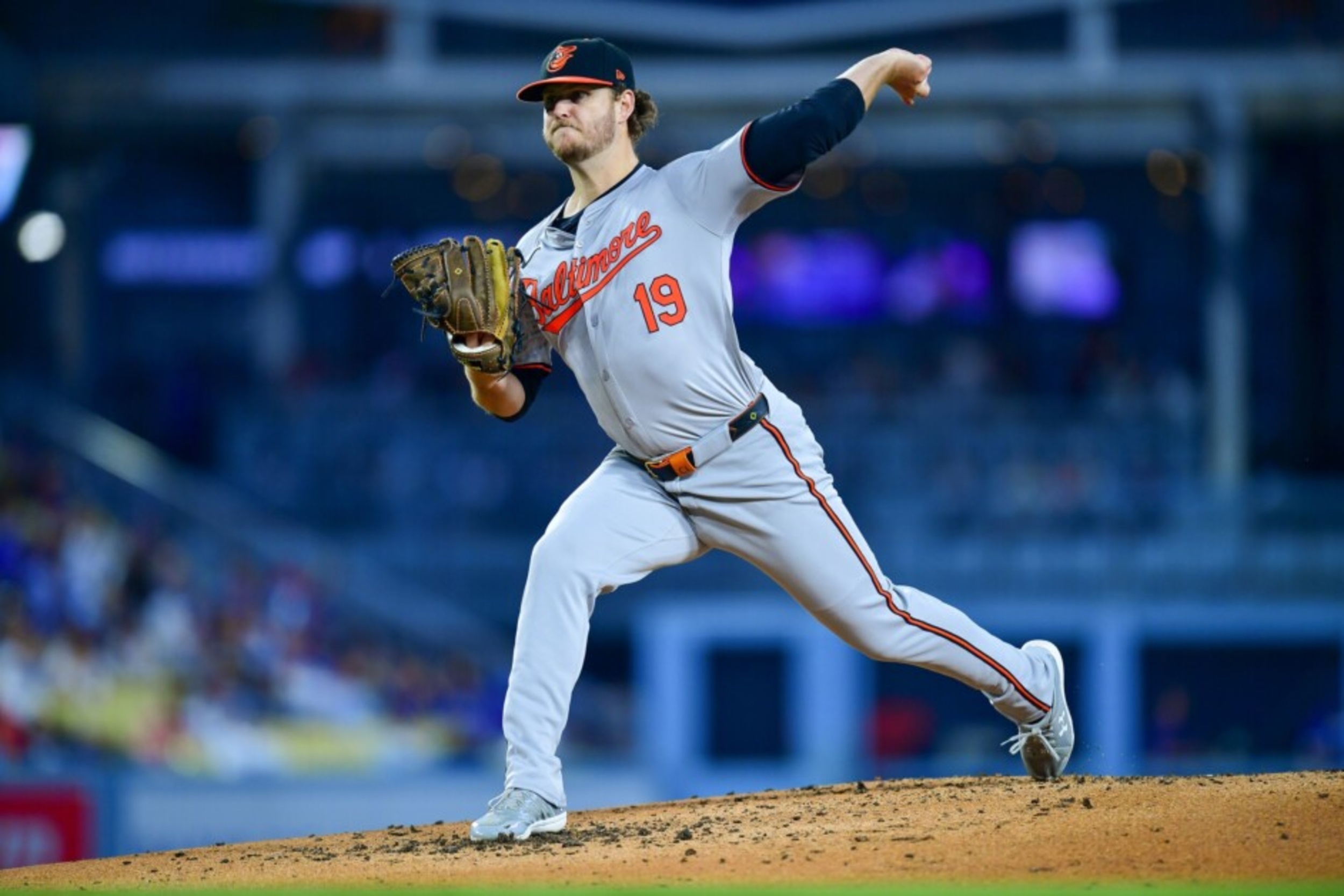 Cole Irvin signed to minor league contract