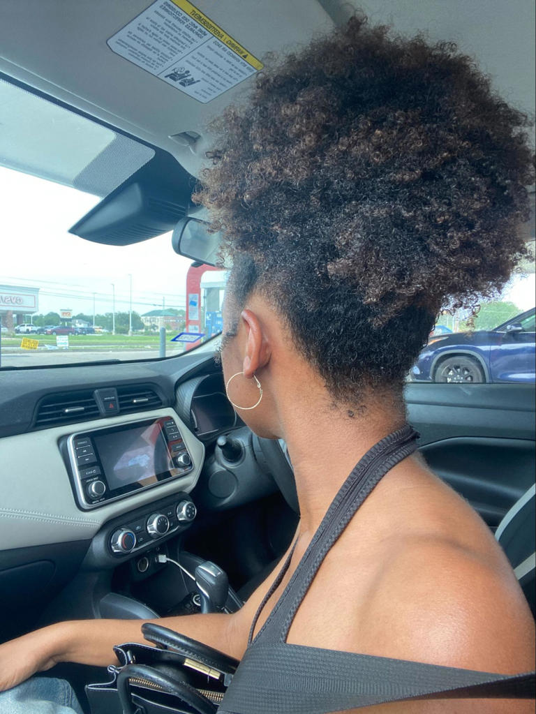 My hair fell out in college, & it changed how I see my natural curls