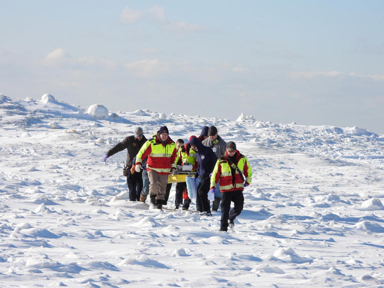 Person hospitalized after falling on Lake Michigan ice shelf