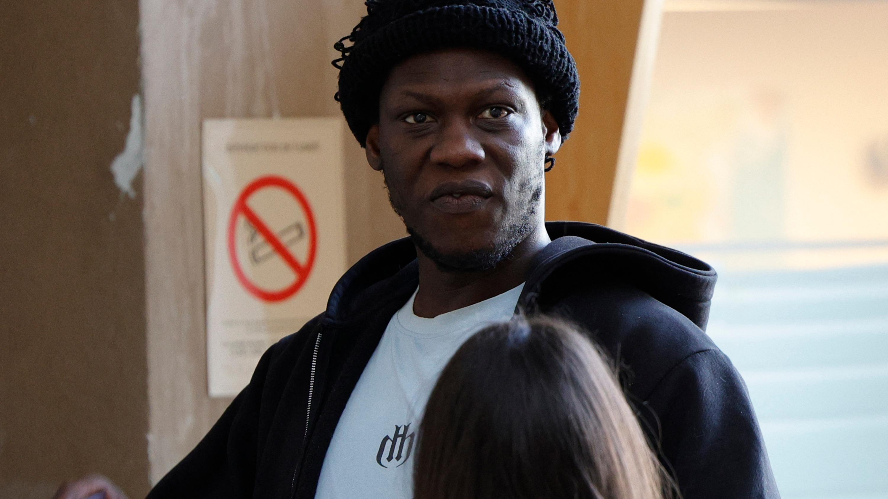 Accusé de violences conjugales, le rappeur Doums condamné à huit mois ...