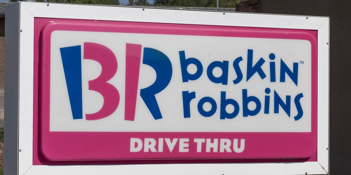 Baskin-Robbins’ new Valentine's Day cake looks like it came straight ...