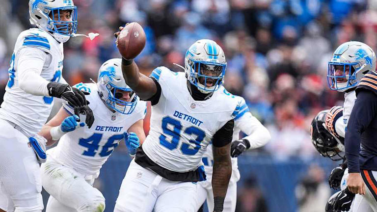 Two Detroit Lions defensive linemen remain under contract in 2026