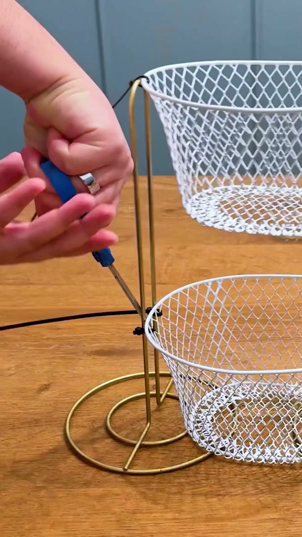 Watch what I do with a Dollar Tree paper towel holder!