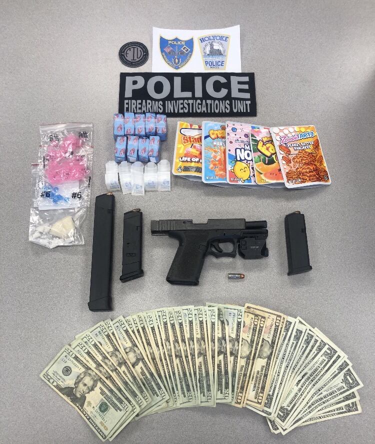Holyoke police arrest 2 women after gun, drug investigation