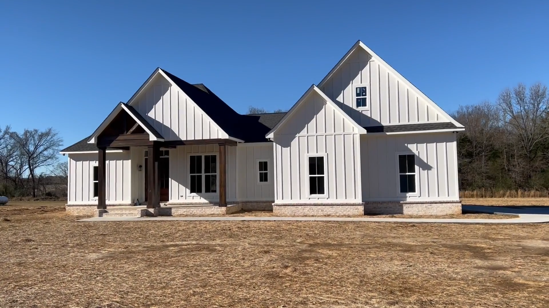 Home just finished & had me falling in love | 3 bed, 2 bath house tour