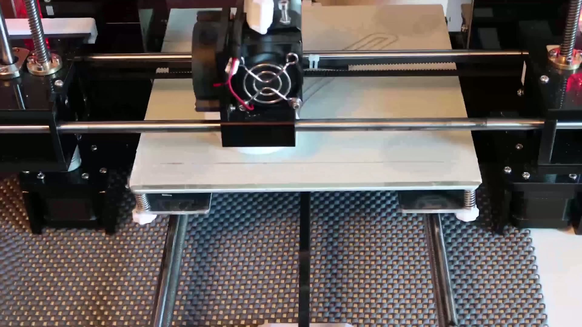 Discover 5 must-have tools for 3D printing
