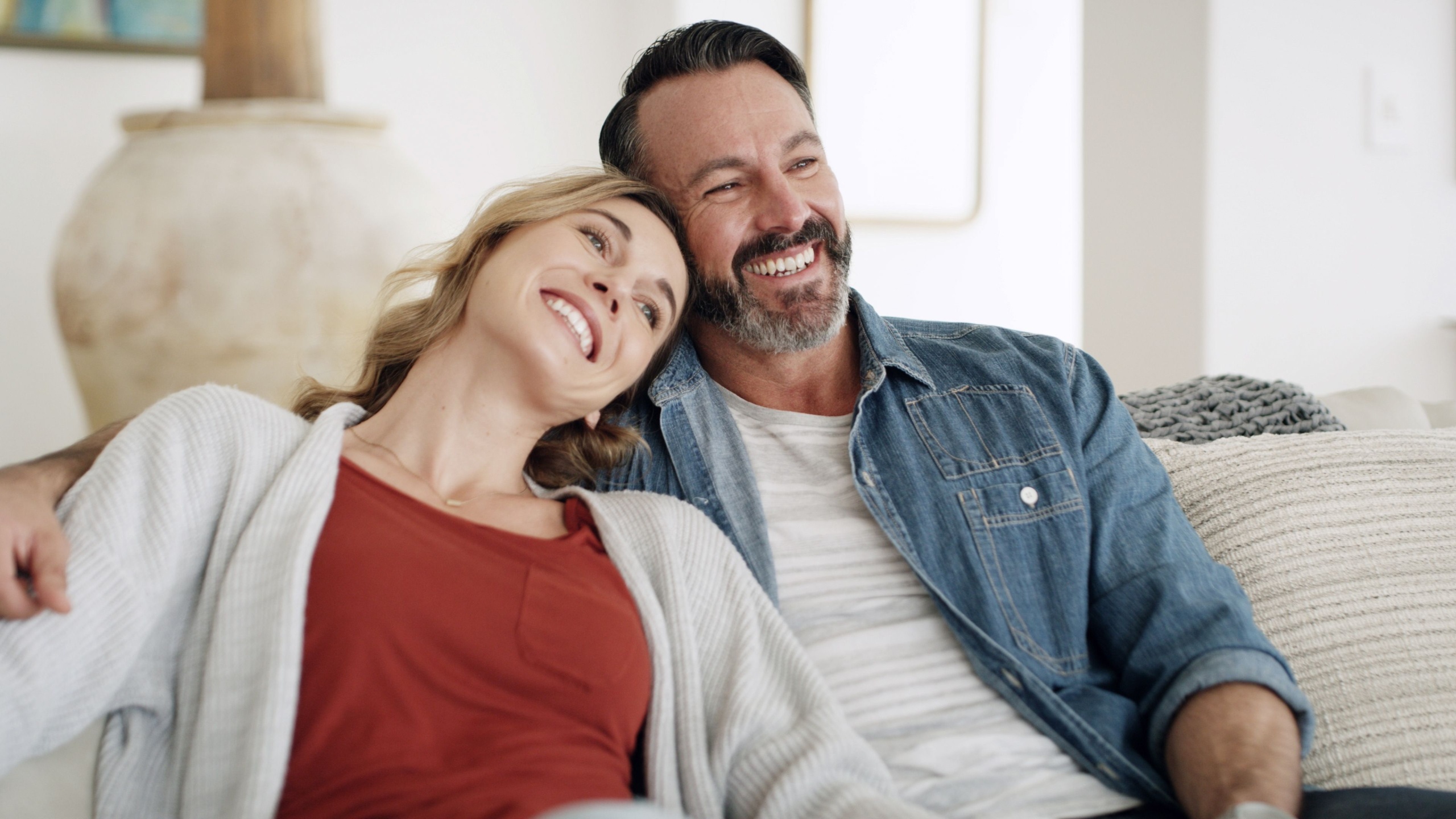 10 communication habits that keep strong couples connected and thriving