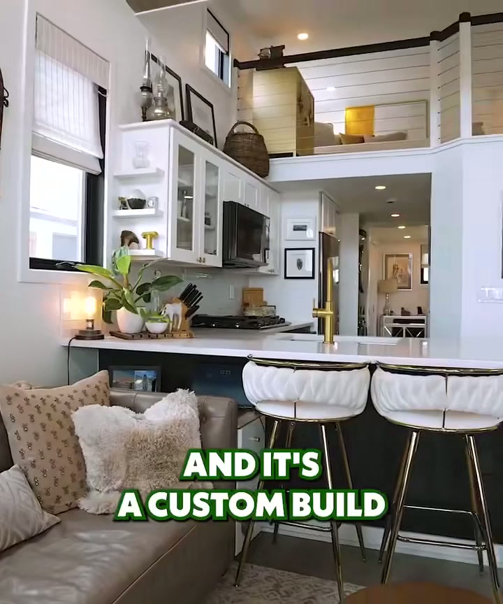 This nurse's tiny house will blow your mind!