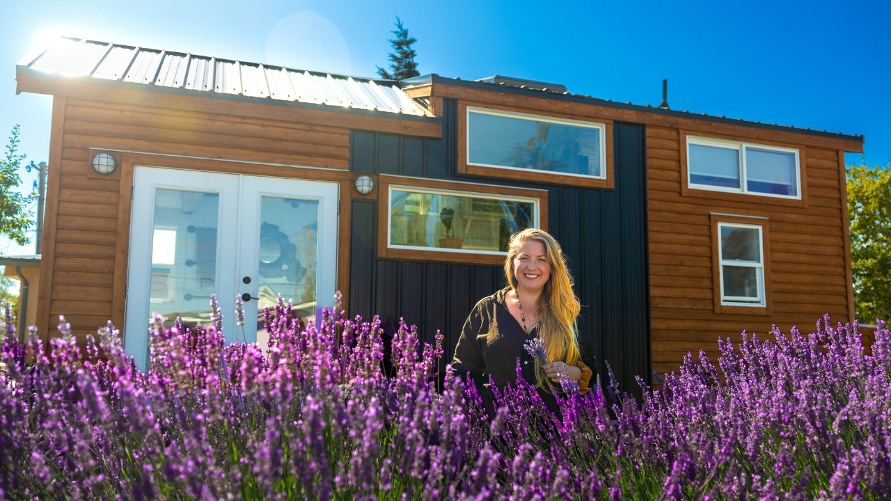 Discover tiny living: my home on wheels