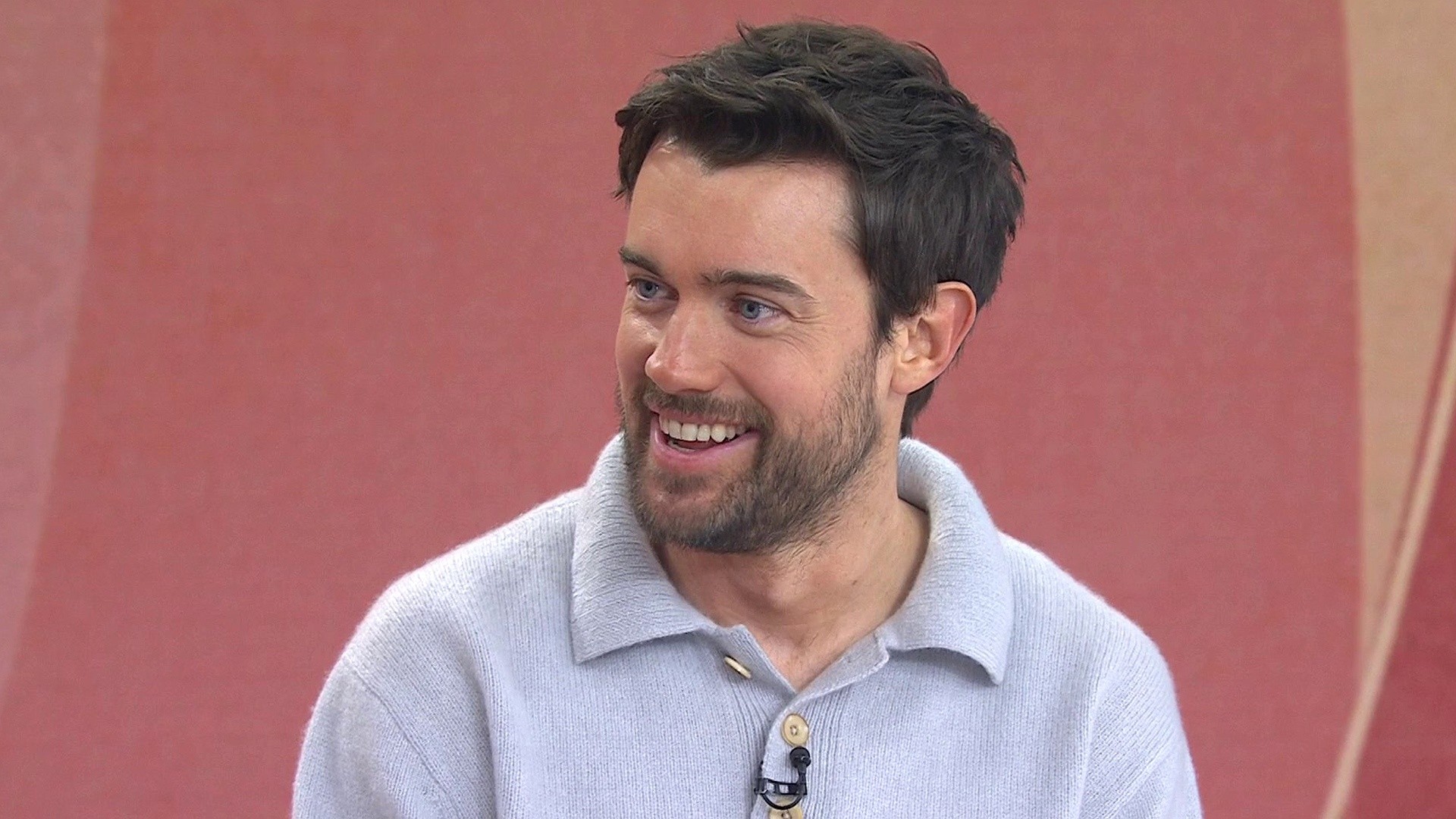 Jack Whitehall talks 'The Burbs,' wild Patriots game experience