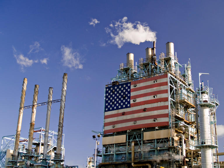 Union neither accepts nor rejects latest Marathon offer on refinery ...