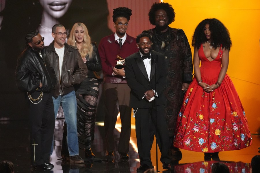Cher flubs record of the year announcement at the Grammys. What did she ...