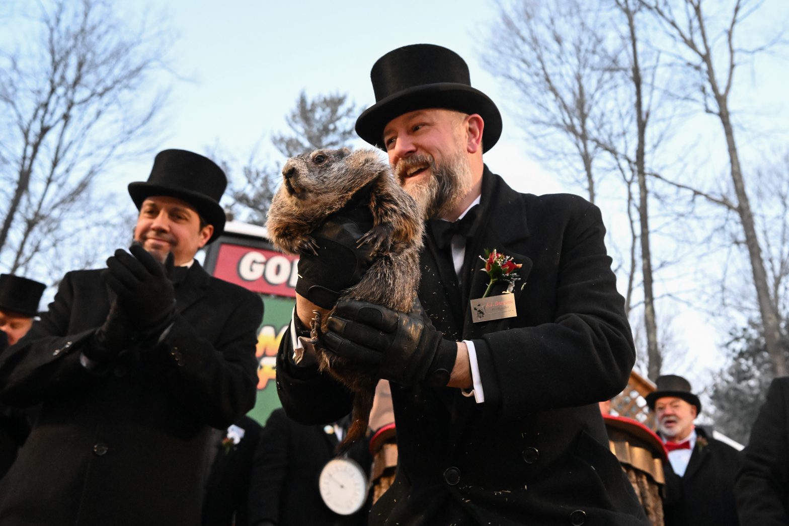 Punxsutawney Phil said to have seen his shadow, forecasting 6 more ...