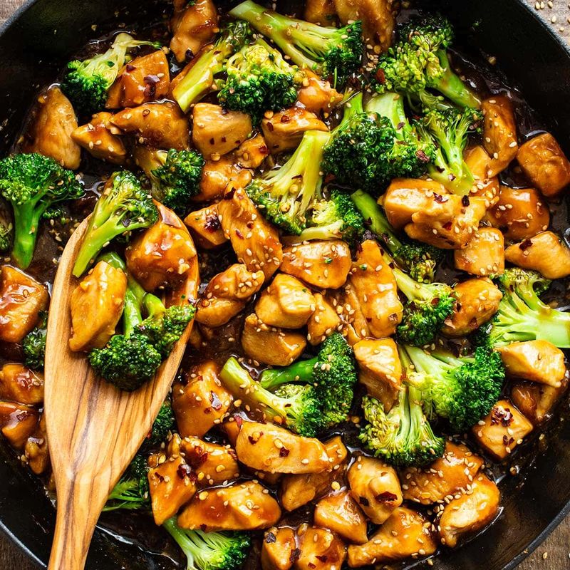 10 meals with under 500 calories and at least 40 grams of protein