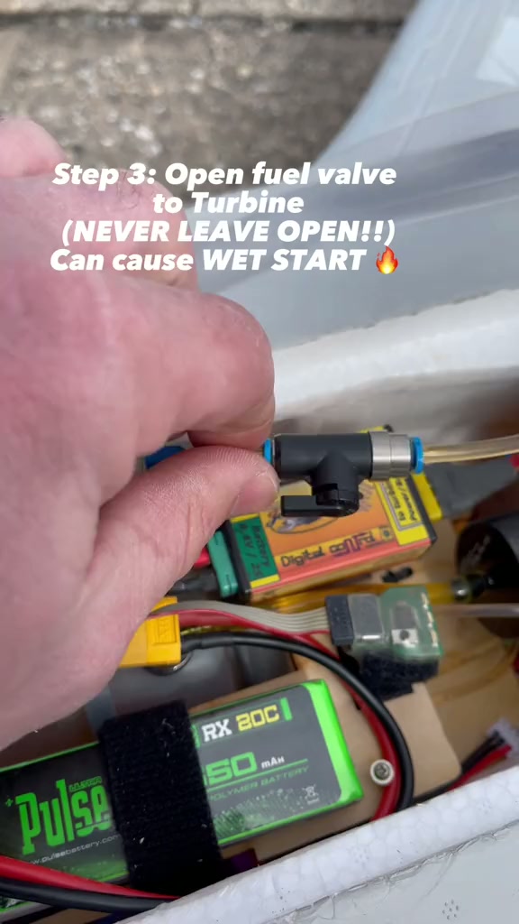 How I start my F22 turbine jet in 5 easy steps