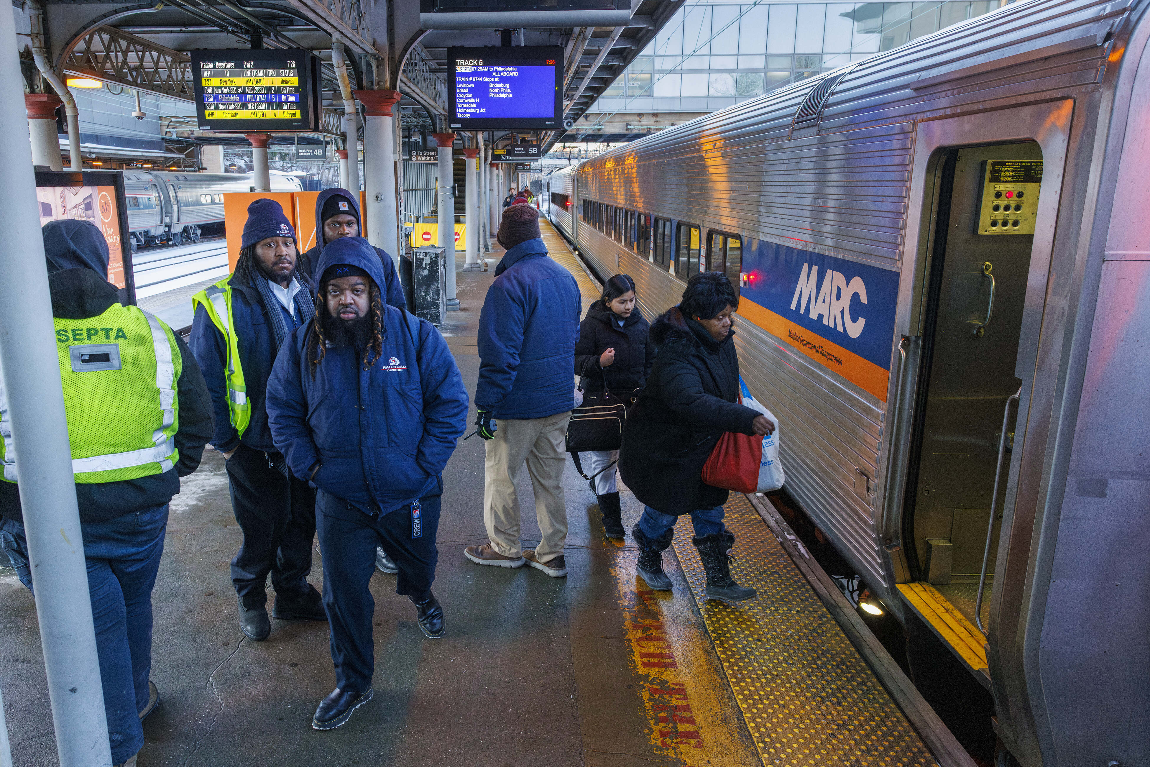 SEPTA hopes regional rail cars rented from Maryland will alleviate ...