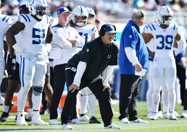 Former Jaguars head coach Gus Bradley returns to AFC South with rival