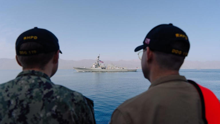 Israel Navy conducts joint exercise with US destroyer amid tensions ...